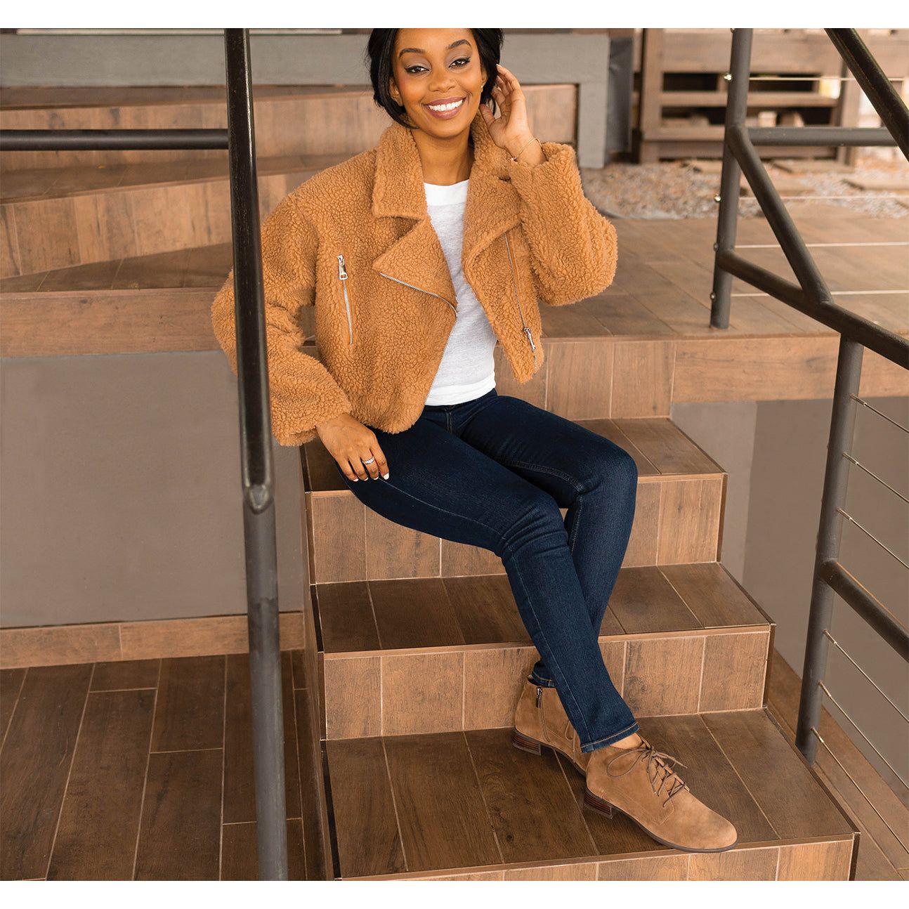 Antonia Fawn Suede Ankle Boots – SPECIAL FEETURES