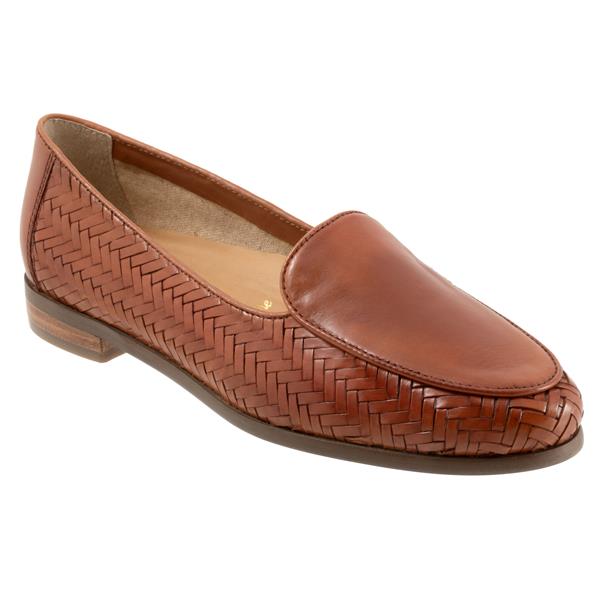 Lyric Brown Slip-on Shoes – SPECIAL FEETURES